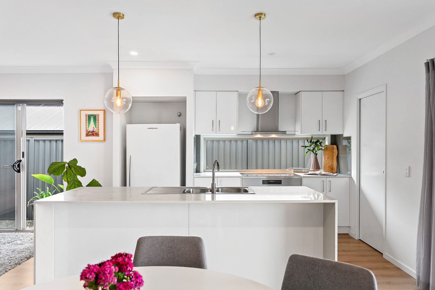 Keep Cool And Fresh: A Tenant's Guide To Summer Cleaning