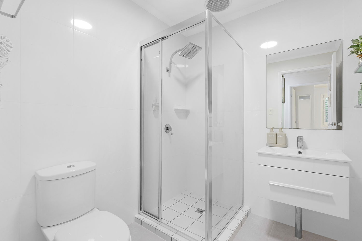 15 Lakeside Drive, Burrum Heads QLD 4659 - McGrath Knight Frank Wide ...