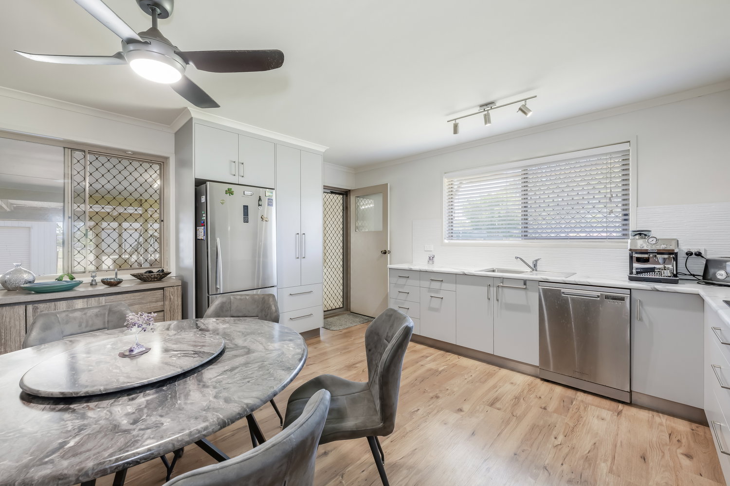 171 Innes Park Road, Innes Park QLD 4670 - McGrath Knight Frank Wide ...