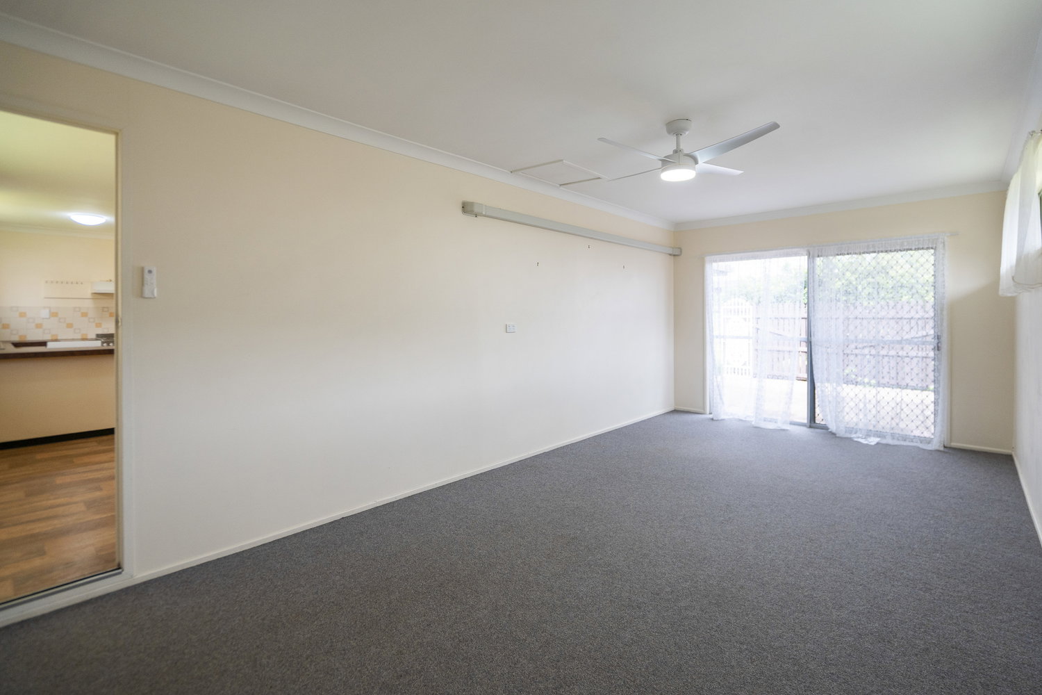 4 Bathurst Street, Elliott Heads QLD 4670 - McGrath Knight Frank Wide ...
