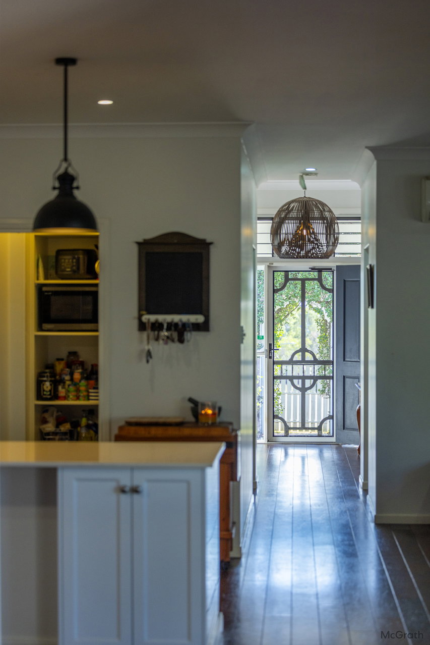 7 Carnarvon Parade, New Auckland QLD 4680 - McGrath Knight Frank Wide ...